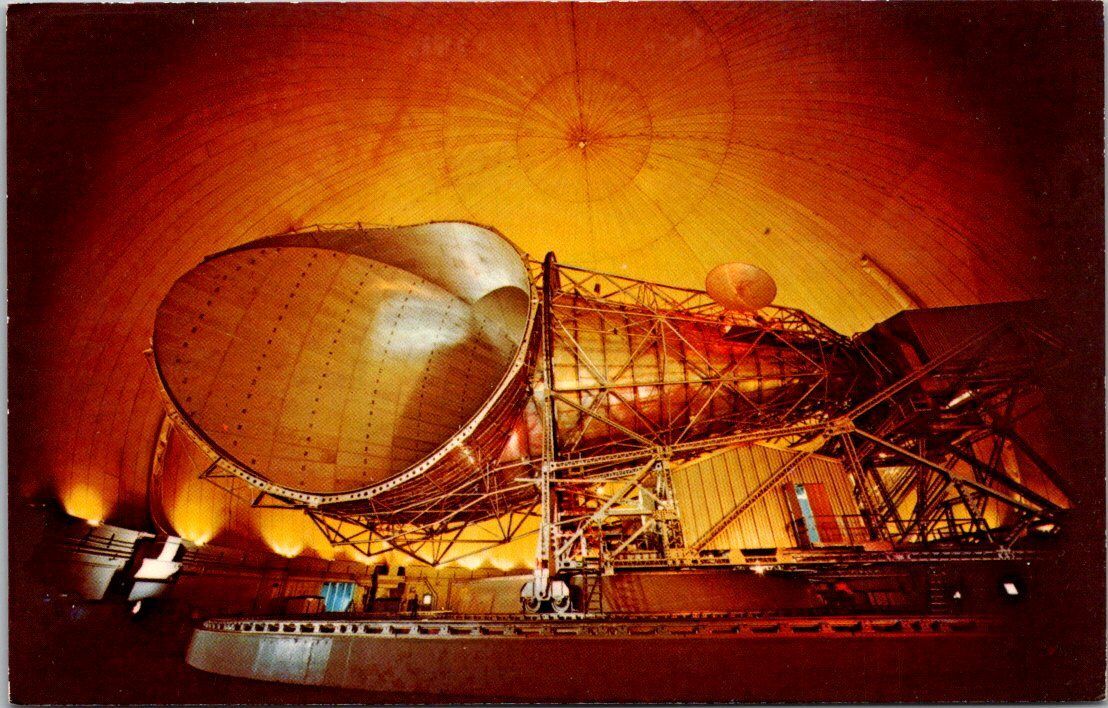 Maine Andover 300 Ton Antenna At Andover Earth Station | United States ...