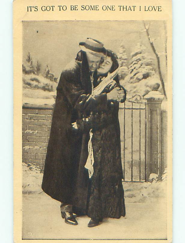 Unused Pre-Linen valentine SOMEONE I LOVE - ROMANTIC COUPLE HUG BY GATE ...