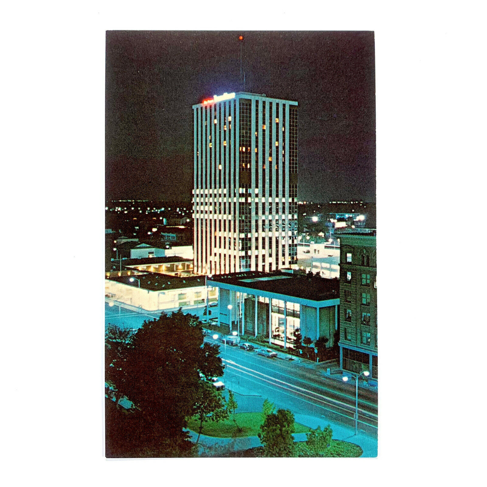 Postcard California Fresno CA Del Webb TowneHouse Hotel 1970s Chrome ...