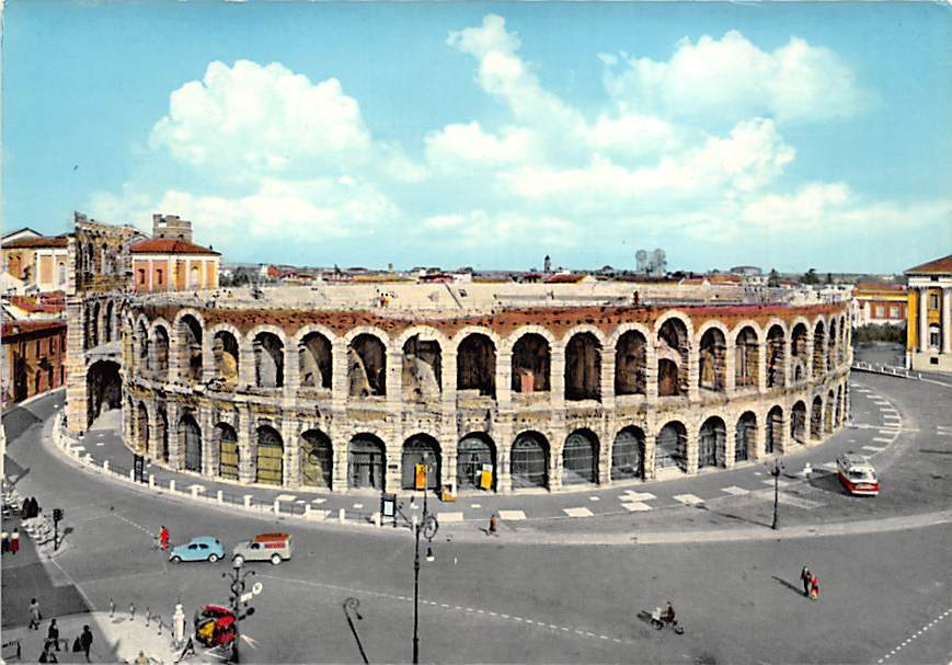 The Arena Amphitheatre The Arena Amphitheatre, Verona, Italy | Topics ...
