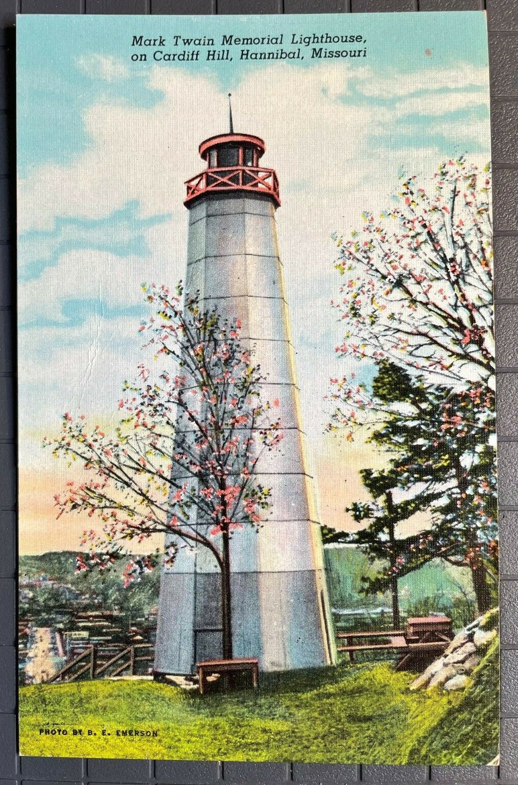 Vintage Postcard 1945 Mark Twain Memorial Lighthouse Cardiff Hill ...