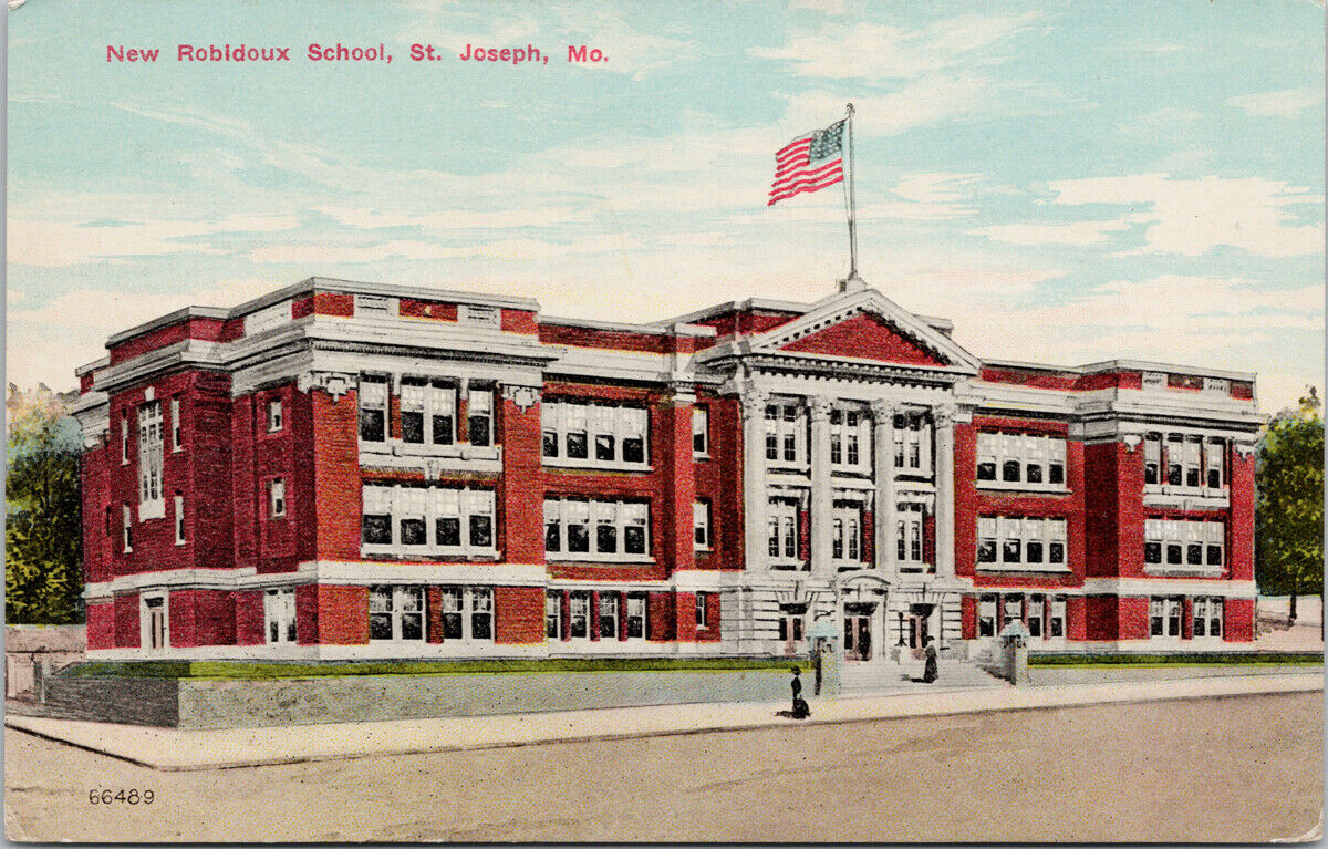 New Robidoux School St. Joseph MO Missouri Flag UNUSED Postcard D88 ...