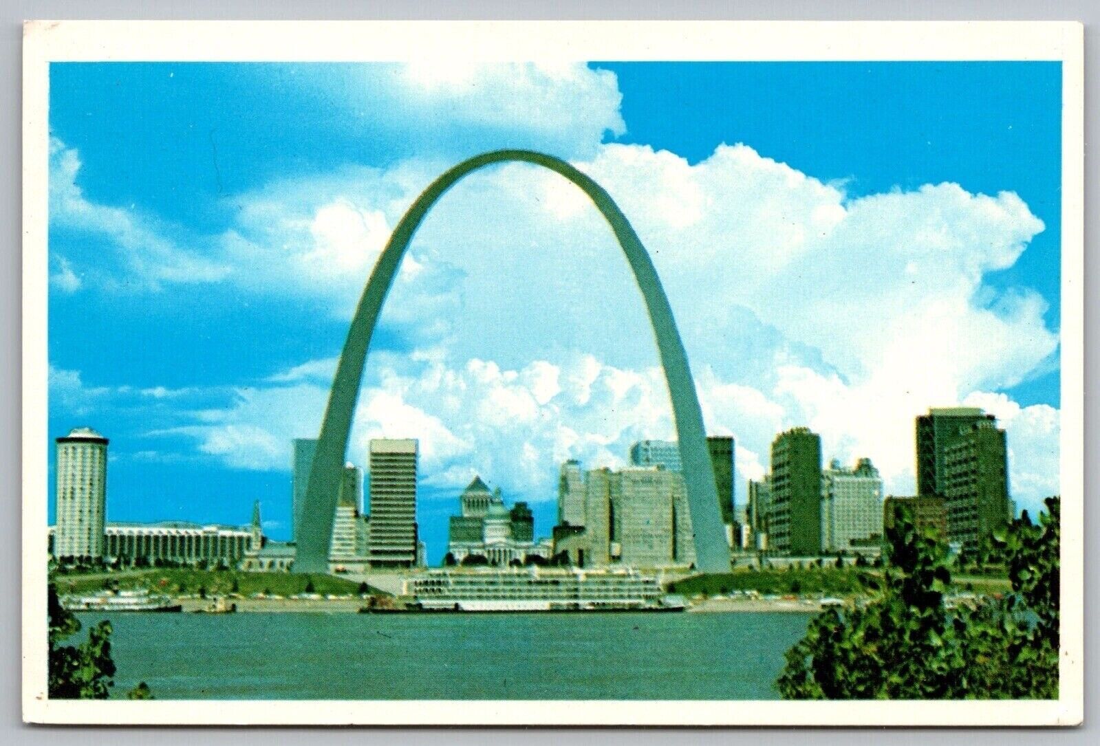 Saint Louis Gateway West Stainless Steel Eero Saarinen Arch Vintage UNP ...