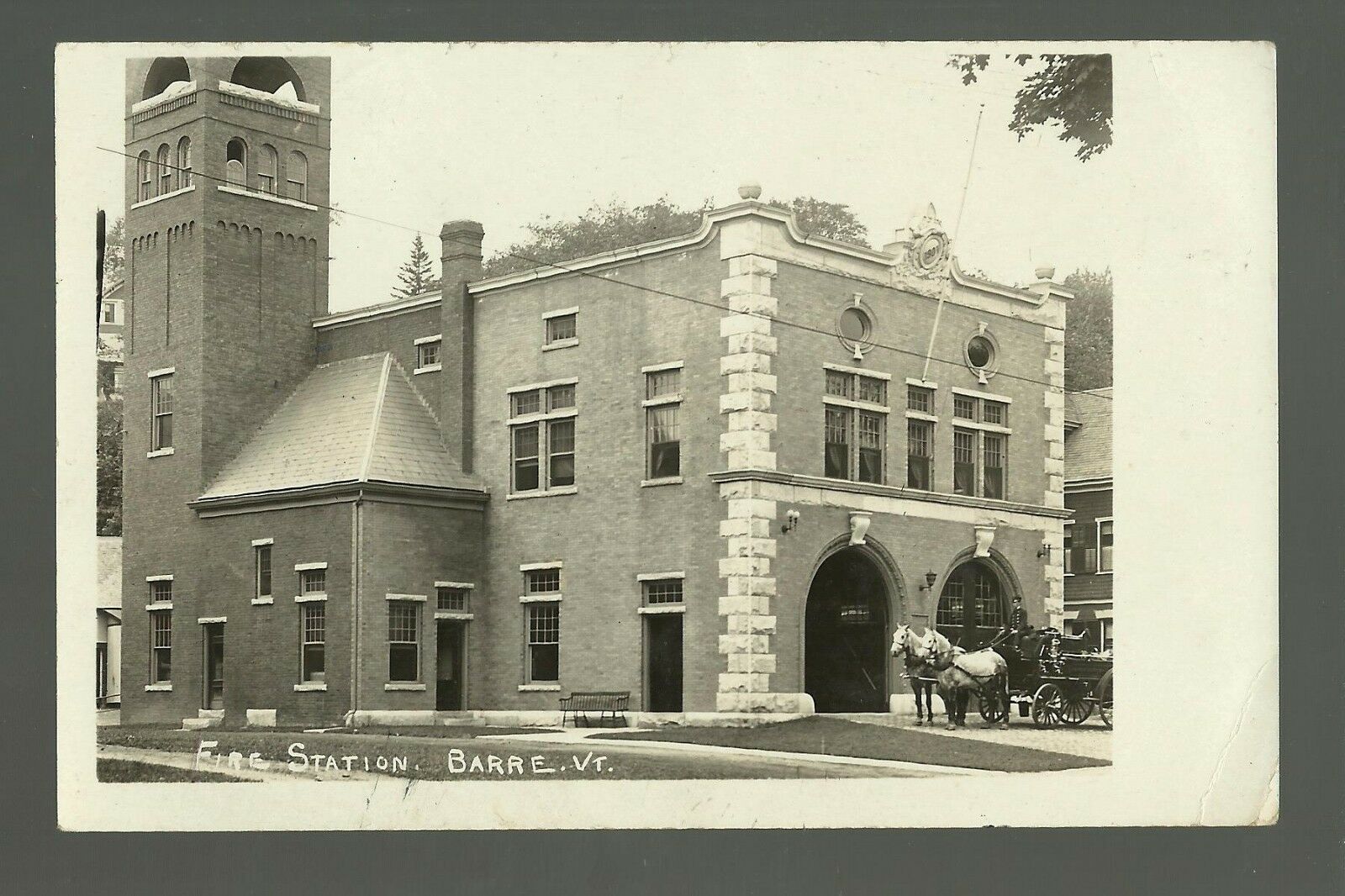 Barre VERMONT RPPC '07 FIRE DEPARTMENT Fire Station Wagon FIREMEN nr ...