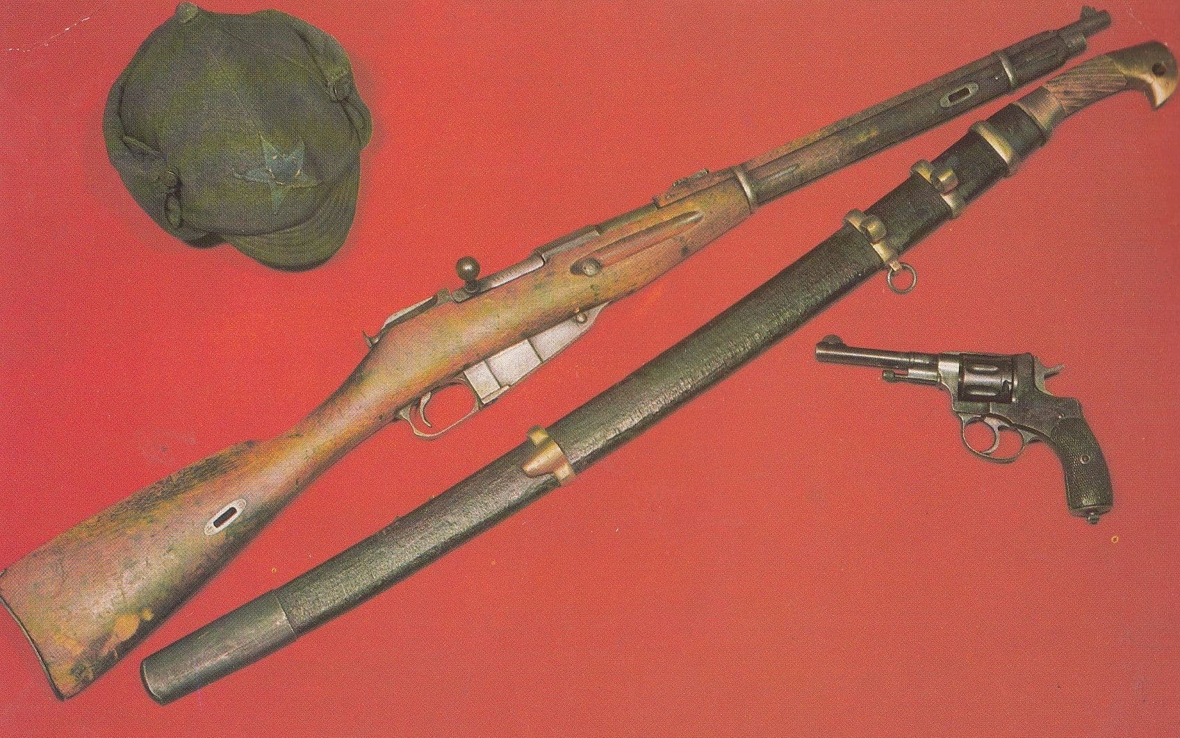 Sovetska Armada Revolver Helmet Cap Military Czech Republic Gun ...