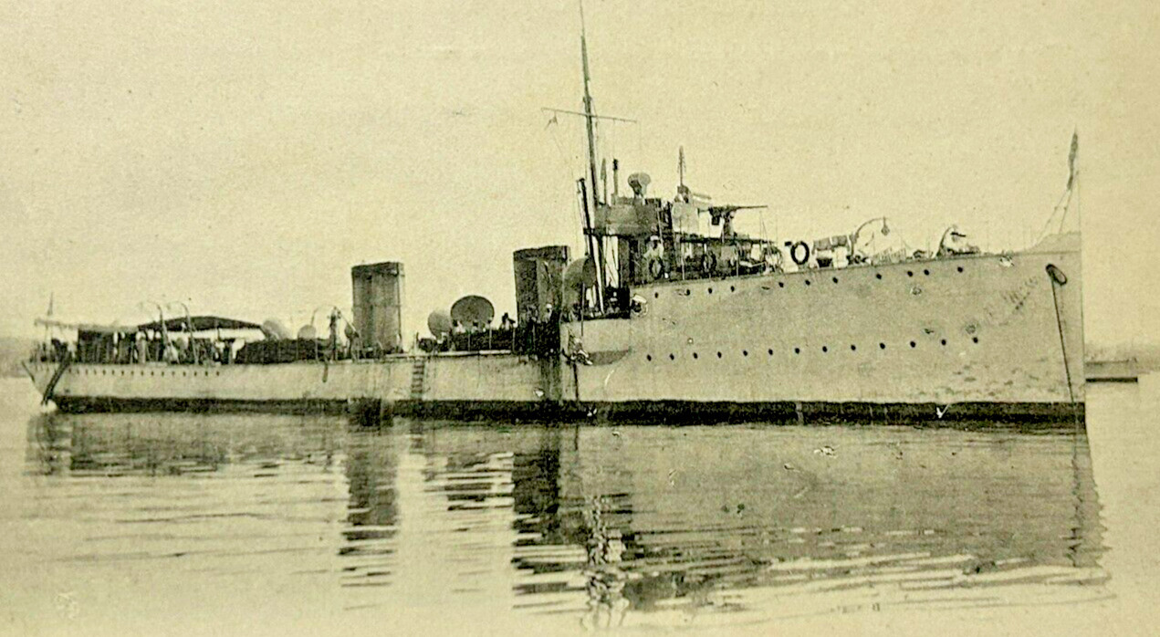 French Royal Navy Torpedo Destroyer of British Navy WWI Postcard L'exe ...