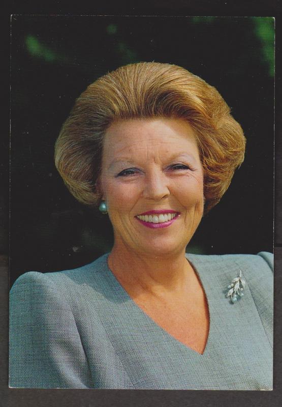 Queen Beatrix Of The Netherlands | Topics - Royal Families, Postcard / HipPostcard