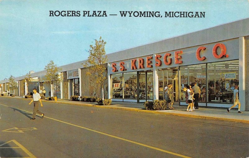 WYOMING, Michigan MI ROGERS PLAZA Shopping Mall SS KRESGE Roadside ...
