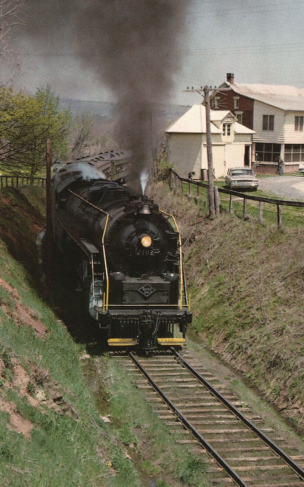Vintage Postcard Reading 2102 Steam Locomotive Rounds The Curve ...