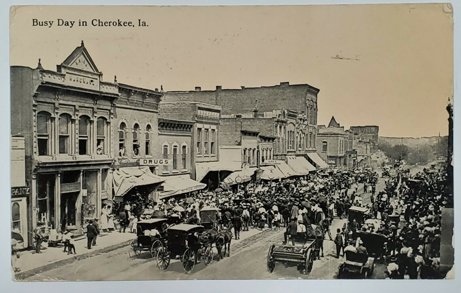 Cherokee IA Street Scene, Busy Day Crowds, Wagons 1914 to Wood Lake ...