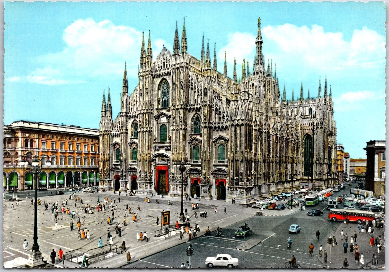 Milano The Cathedral Milan Italy Cathedral-Basilica Street View Church ...