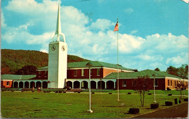 Library Quinnipiac College Campus Hamden Connecticut CT Clock Flag ...