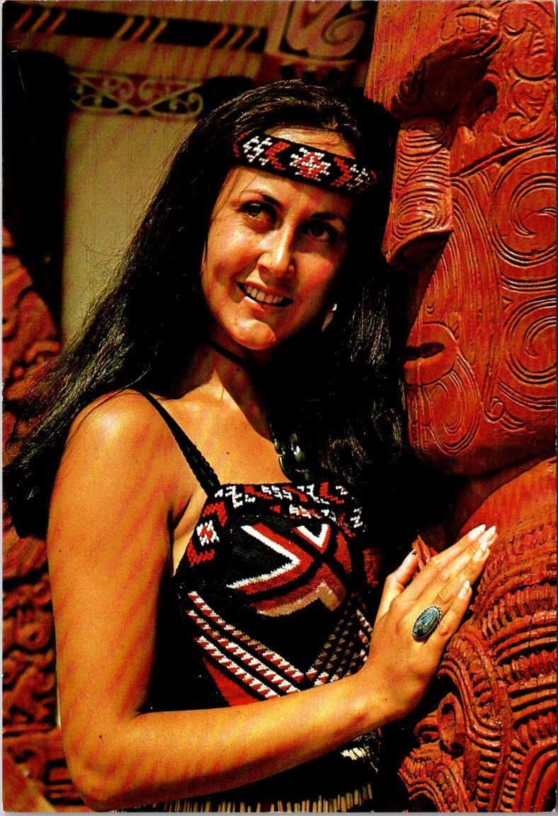 Australia Rotura Beautiful Maori Girl and Meeting House Carving ...