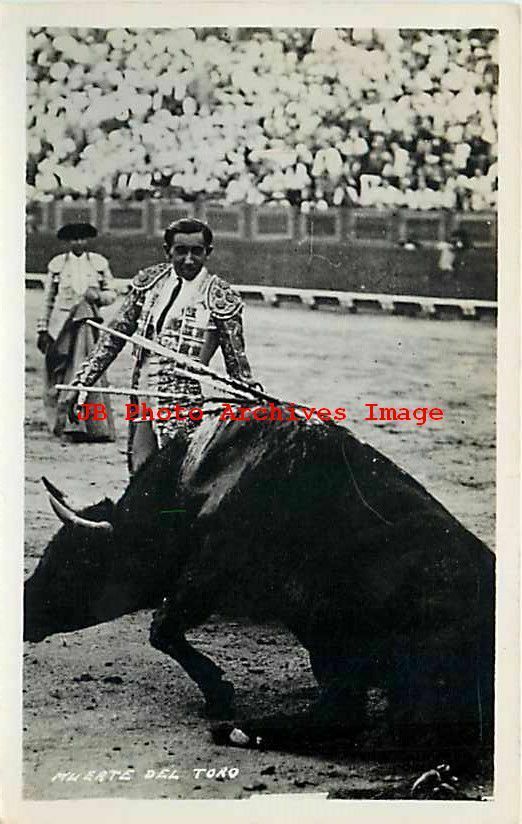 Mexico, RPPC, Muerte del Toro, Matador, Bullfighting, Gevaert Photo ...