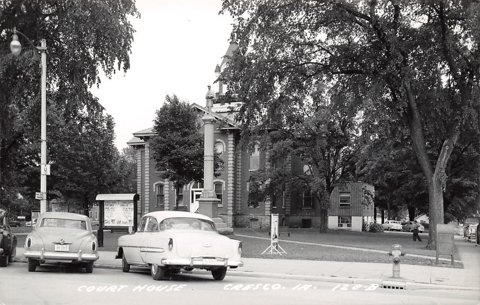 Cresco IA 1955 Chevrolet Bel-Air @ Courthouse~Civil War Soldiers ...