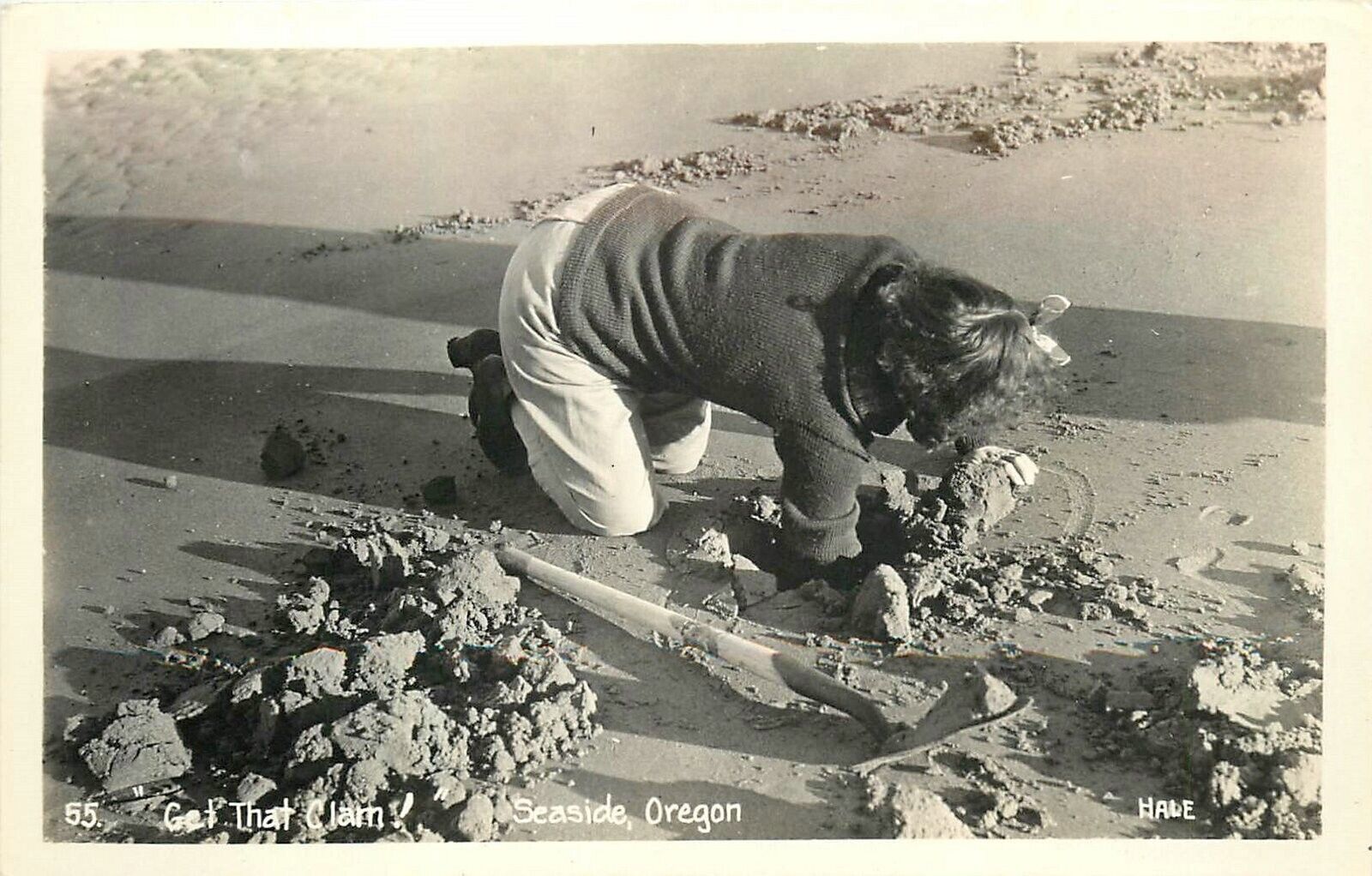 Postcard RPPC 1940s Oregon Seaside Clam digging fun Hale OR24-4245 ...