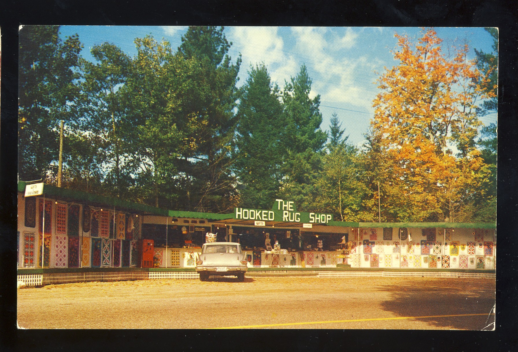West Thornton, New Hampshire/NH, The Hooked Rug Shop, 1960's? / HipPostcard