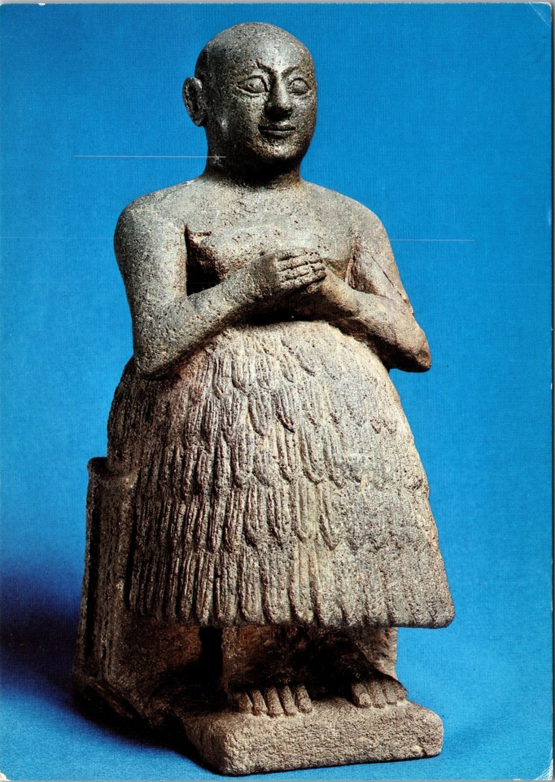 Statue of Scribe Dudu, basalt Sumerian art POSTCARD | Other / Unsorted ...