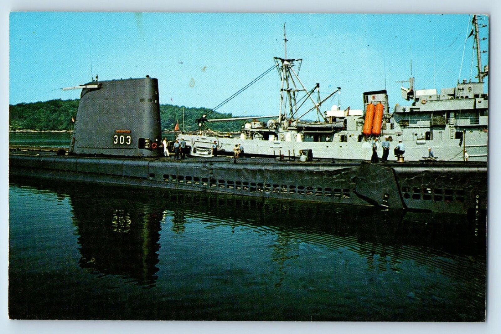 New London Connecticut CT Postcard USS Sablefish SS 303 Naval Submarine ...