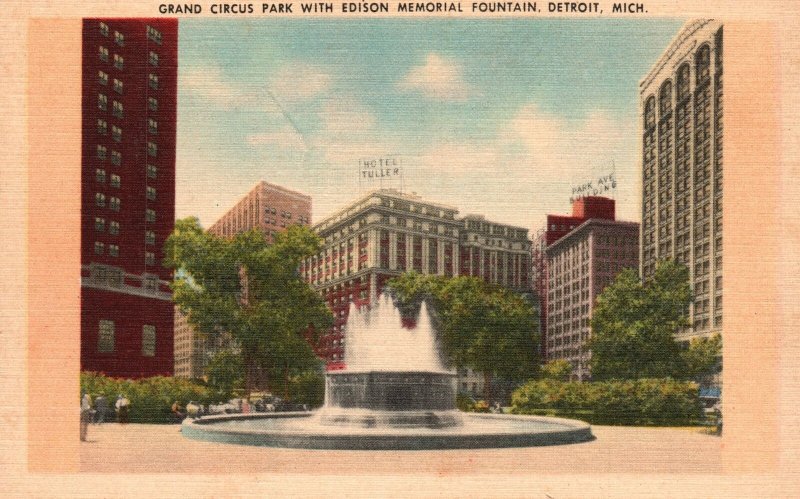 Vintage Postcard 1930's Grand Circus Park Edison Memorial Fountain ...