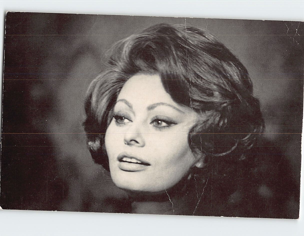 Postcard Sophia Loren by Roddy McDowall from the Book Double Exposure ...