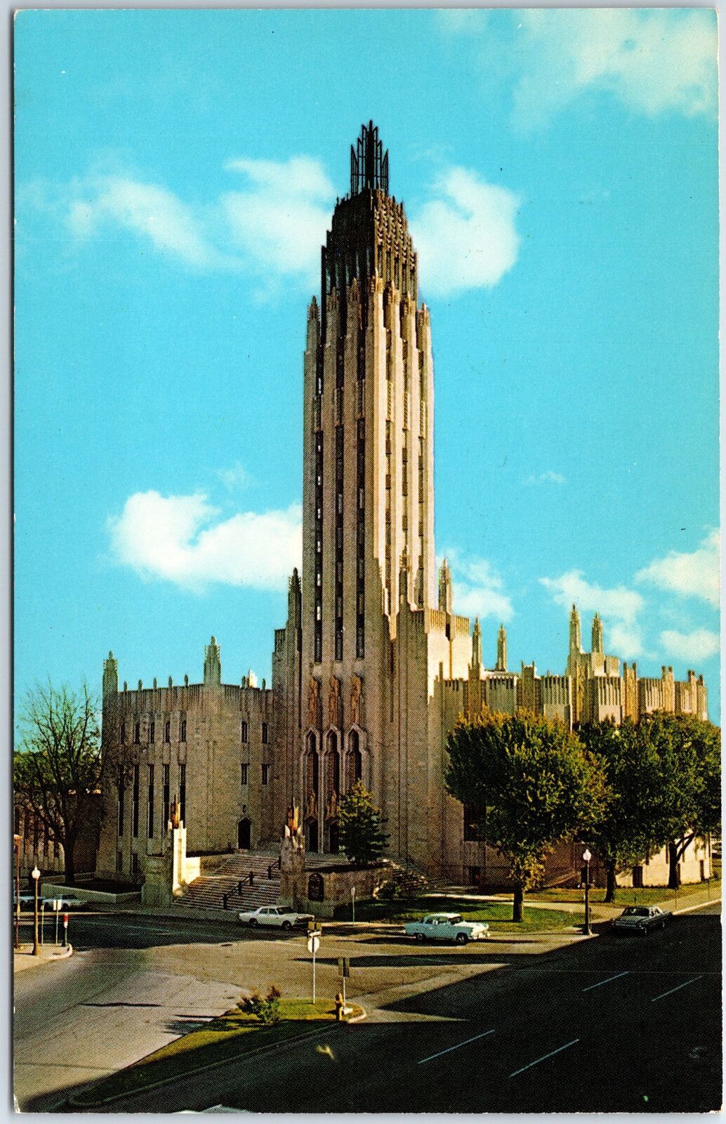Vintage Postcard Boston Avenue Methodist Church at Tulsa Oklahoma 1960s ...