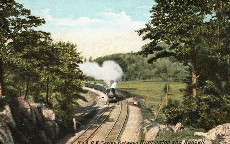 Vintage Postcard 1900's Between Huntington and Russell Berkshire Hills ...
