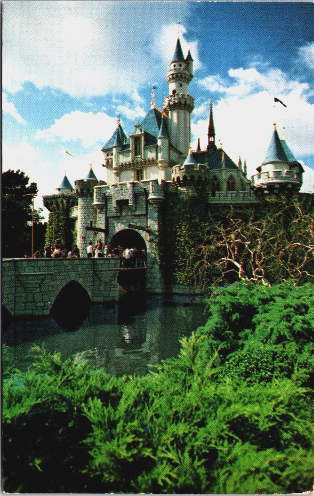 Disneyland Anaheim Gateway To The Land Of Fantasy Vintage Postcard B207 ...