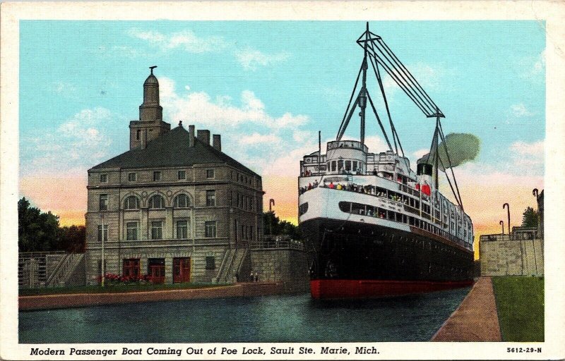 Modern Passenger Boat Coming Poe Lock Sault Ste Marie Michigan Mi Ship ...