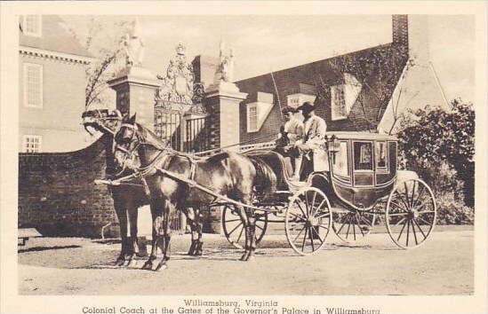 Colonial Coach At The Gates Of The Governor's Palace In Williamsburg ...