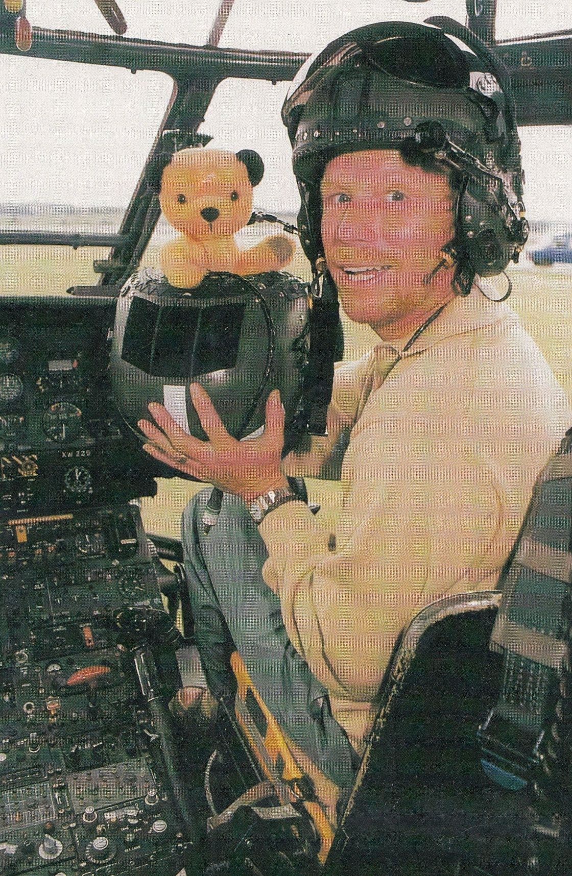 Sooty & Sweet Matthew Corbett in RAF Puma Helicopter Thames TV Birthday ...