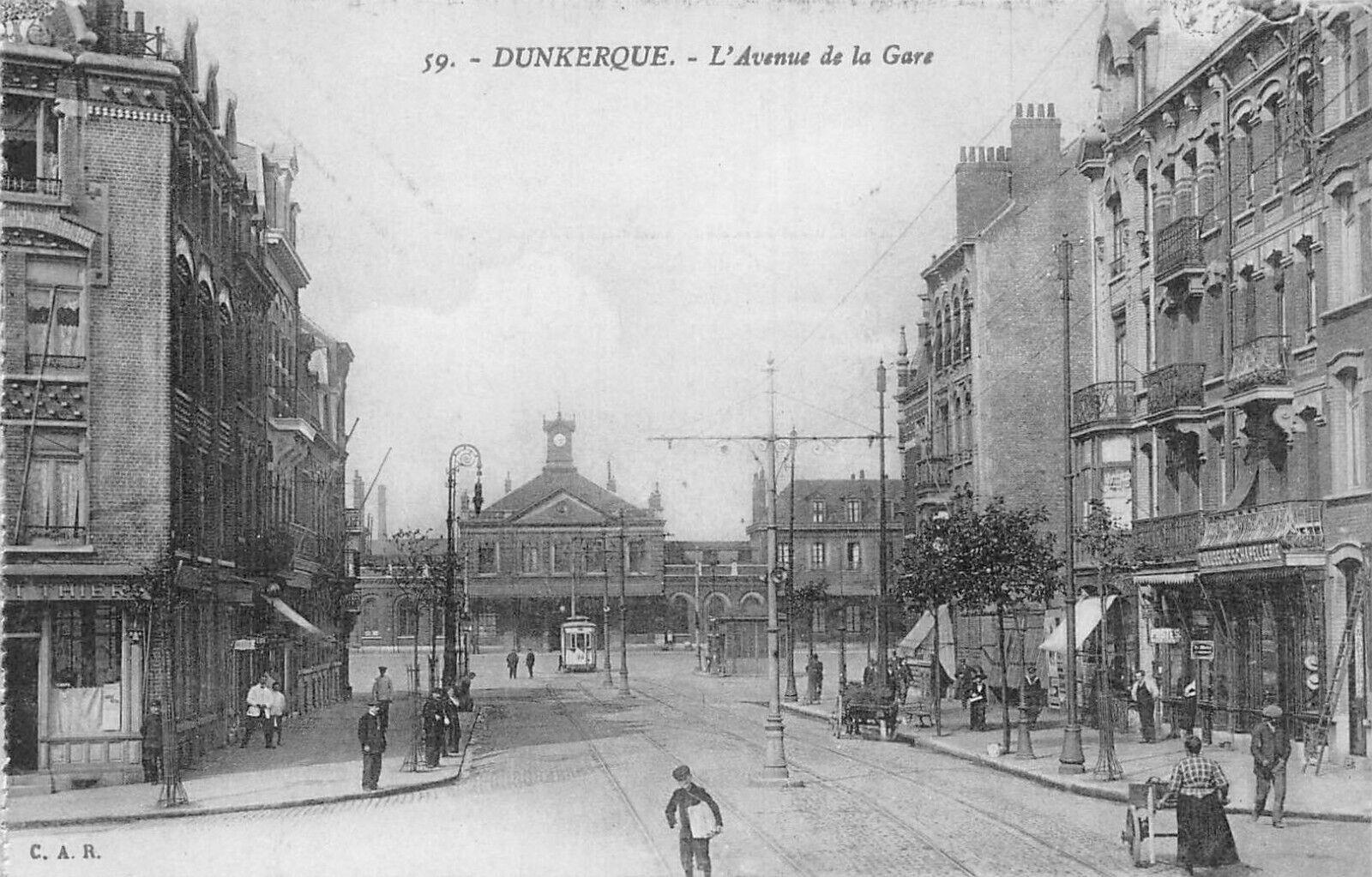 France Dunkerque L'Avenue de la Gare Tram Train Station Street vintage ...