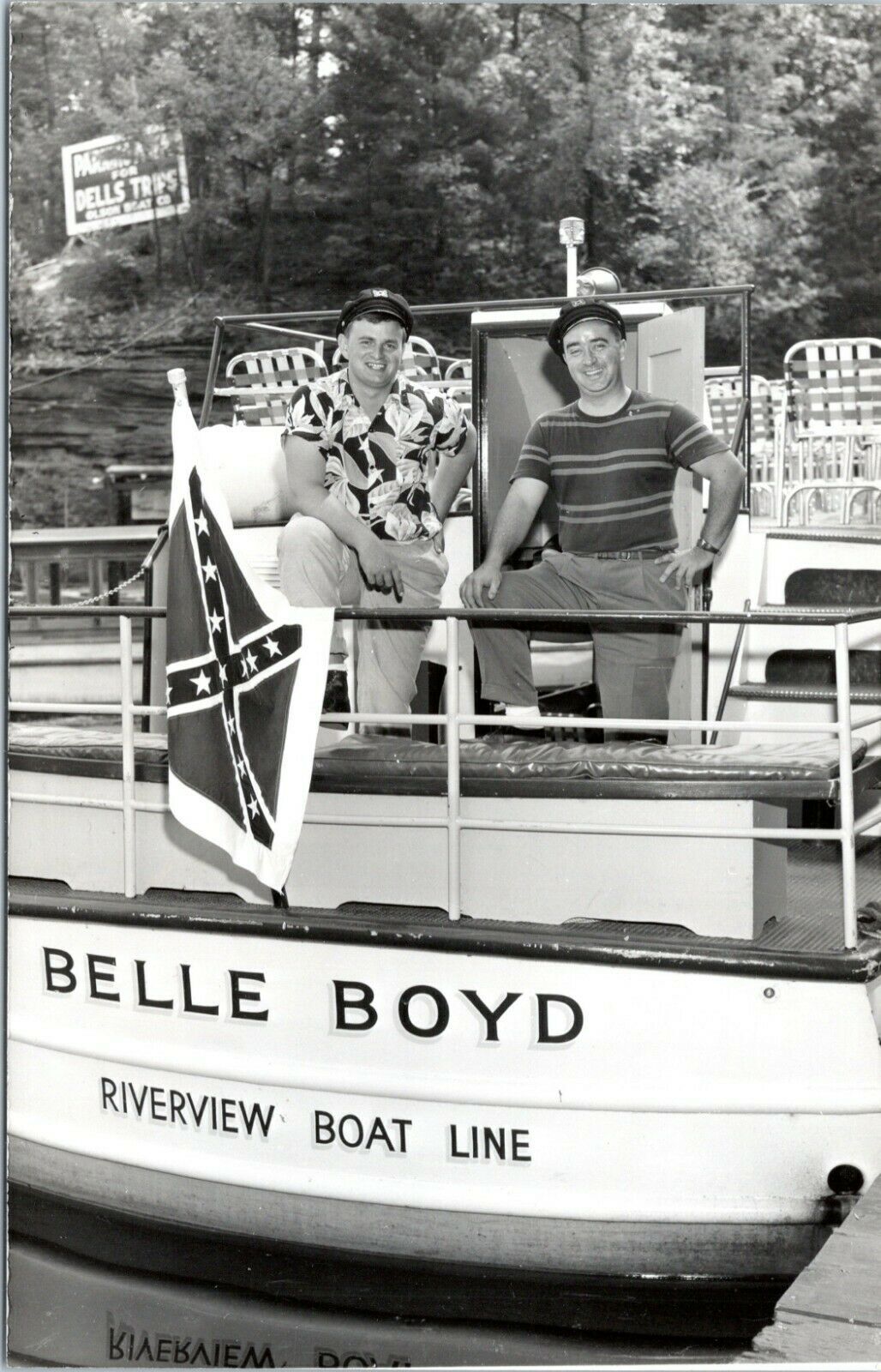 postcard Wisconsin Dells - Belle Boyd River Boat Line tour Captains ...