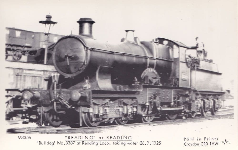 Reading Train At Railway Station Bulldog 3387 in 1925 Postcard | Topics ...
