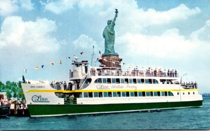 New York City Statue Of Liberty and "Miss Liberty" Circle Line Statue ...