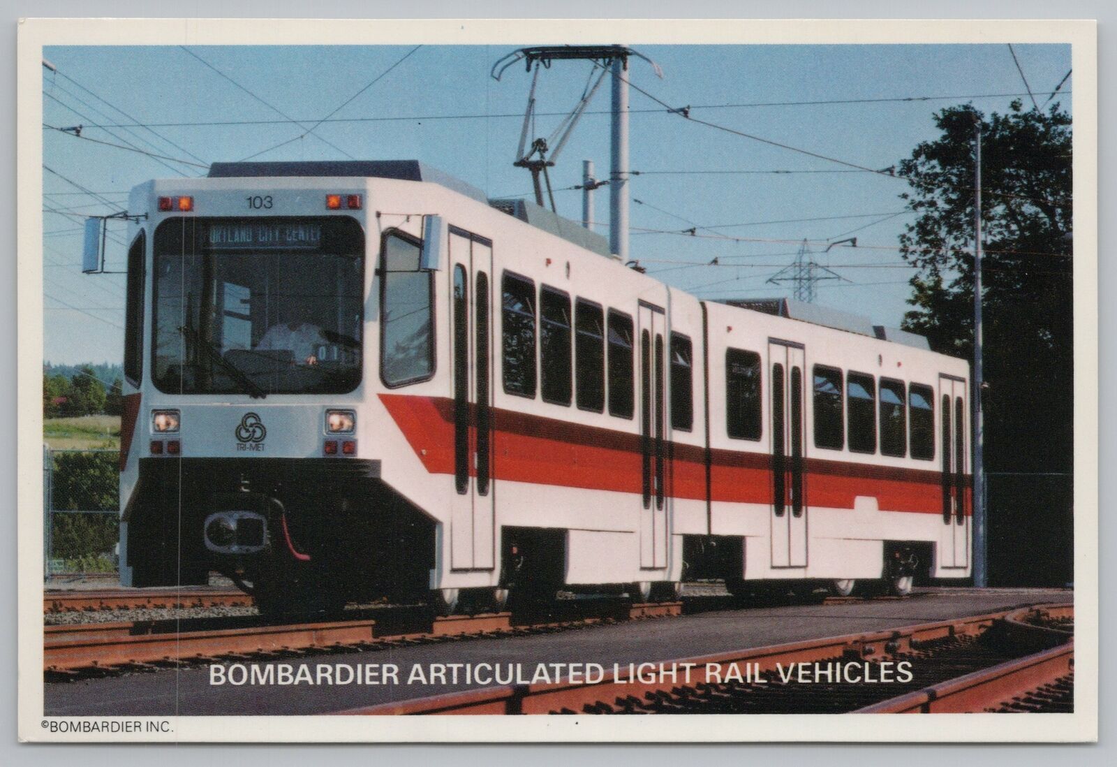 Train~Bombardier Articulated Light Rail Vehicles On Tracks~Continental ...