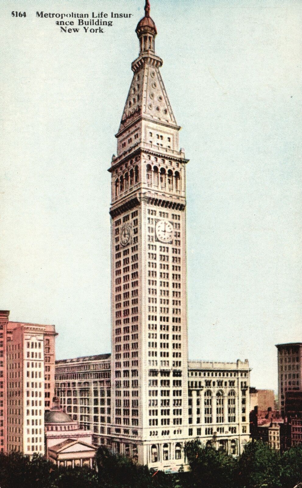 Vintage Postcard Metropolitan Life Insurance Building Madison Avenue ...