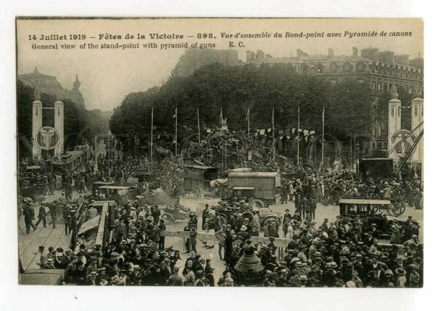 487834 WWI 1919 year Victory Day celebration in Paris artillery pyramid ...