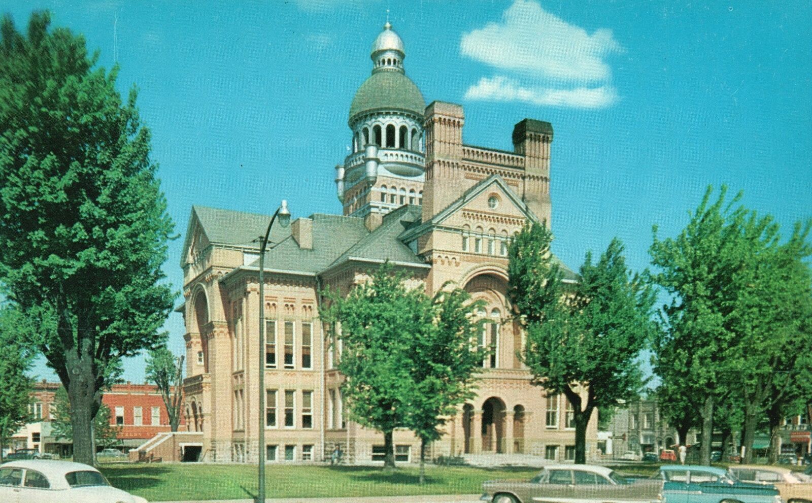 Vintage Postcard View of The Paulding County Court House Paulding Ohio ...