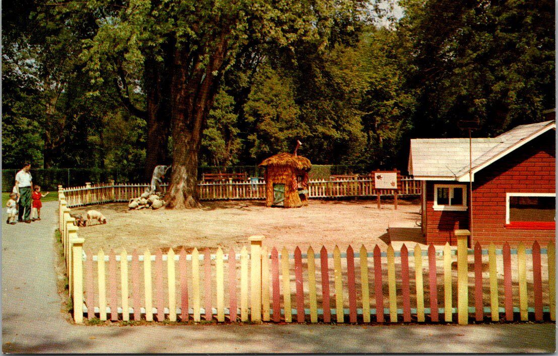 Canada London Springbank Park Storybook Gardens Three Little Pigs ...