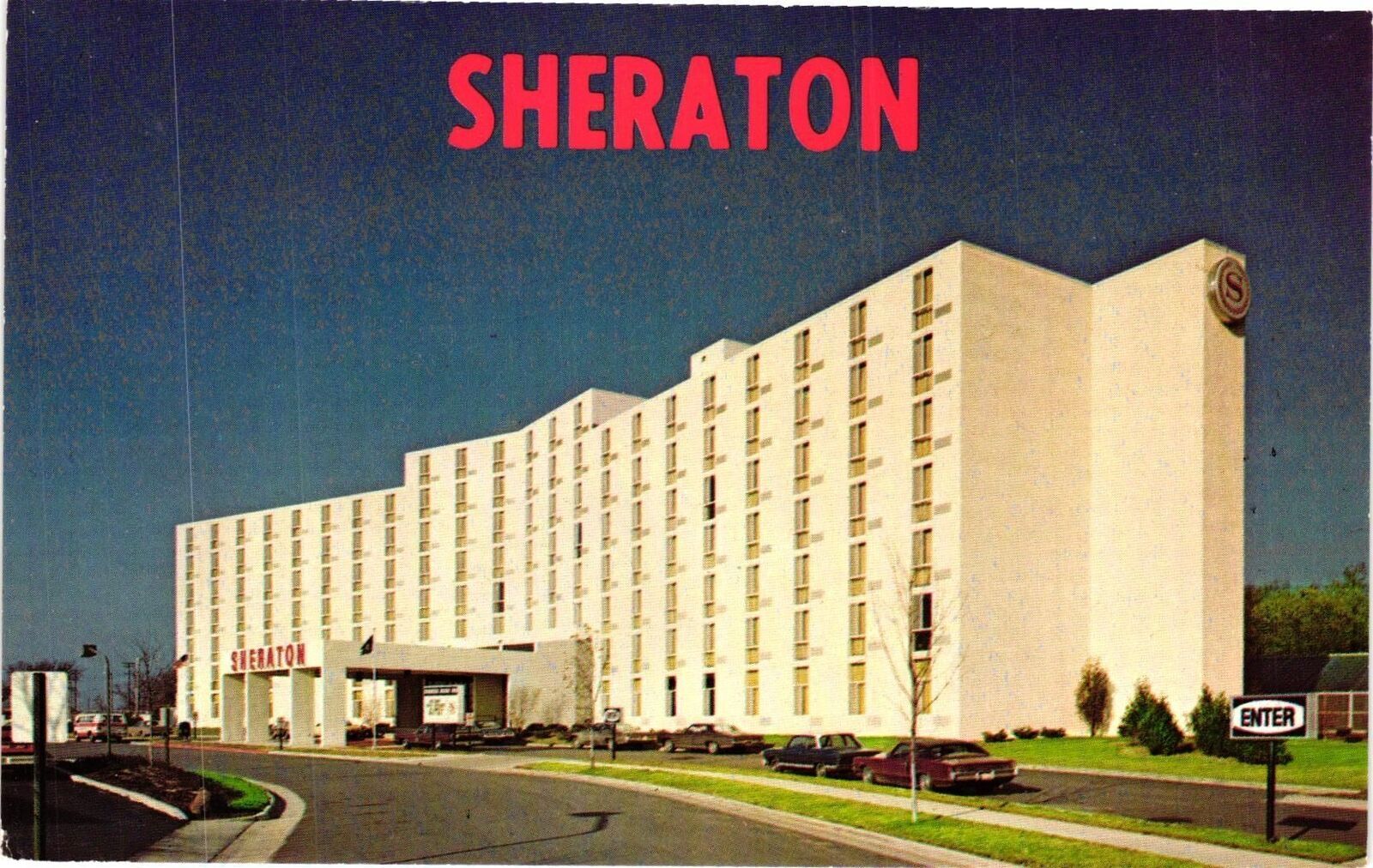 Vintage Postcard- Sheraton Inn, Madison, WI. | United States ...