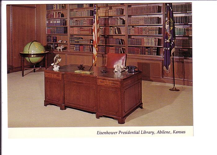 Desk, Eisenhower Presidential Library Interior, Abilene, Kansas, Photo ...