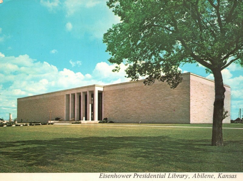 Vintage Postcard Eisenhower Presidential Library Abilene Kansas ...