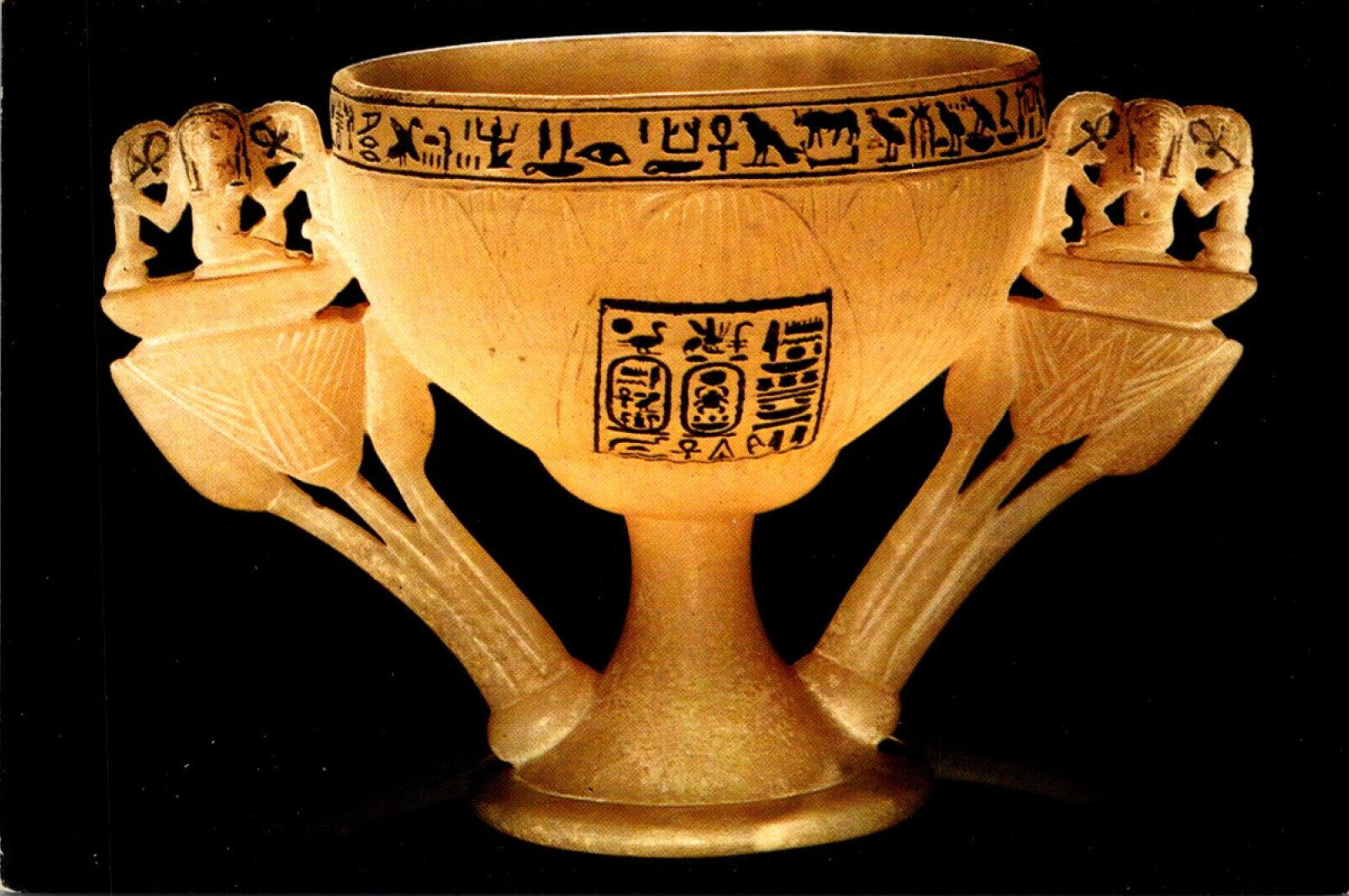 Egypt Museum Cairo Treasures Of Tutankhamun Lotiform Chalic Egyptian ...