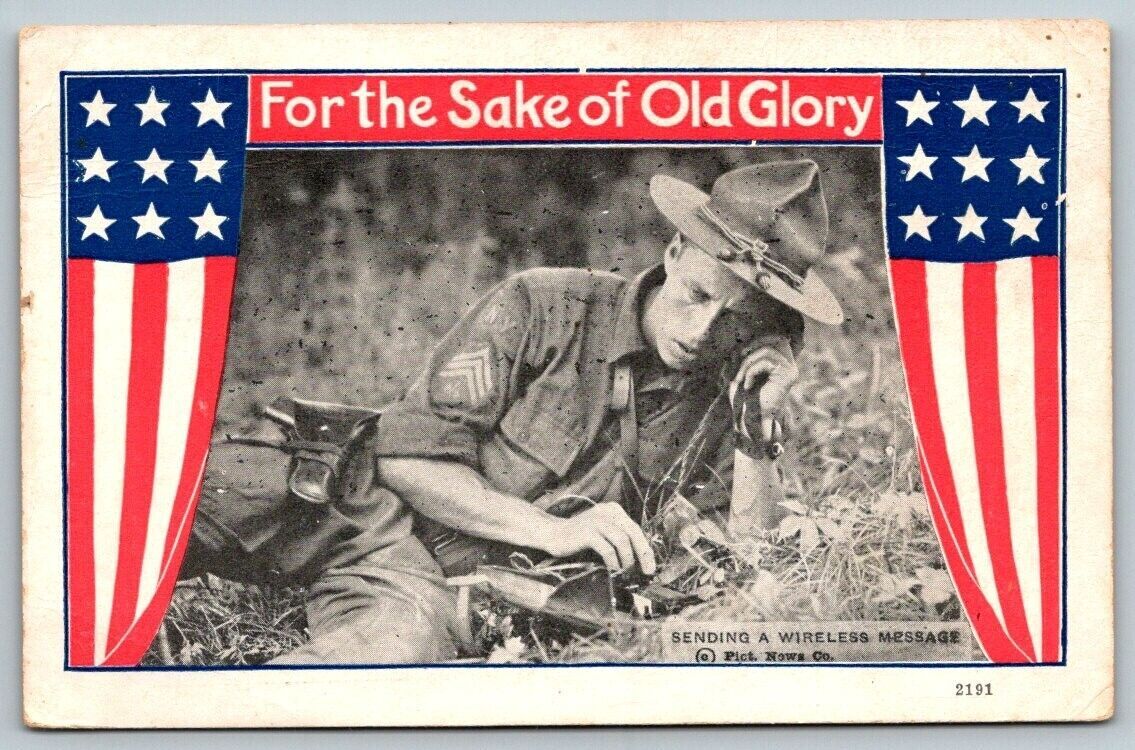 US Army New York Soldier Making Wireless Call Postcard | United States ...