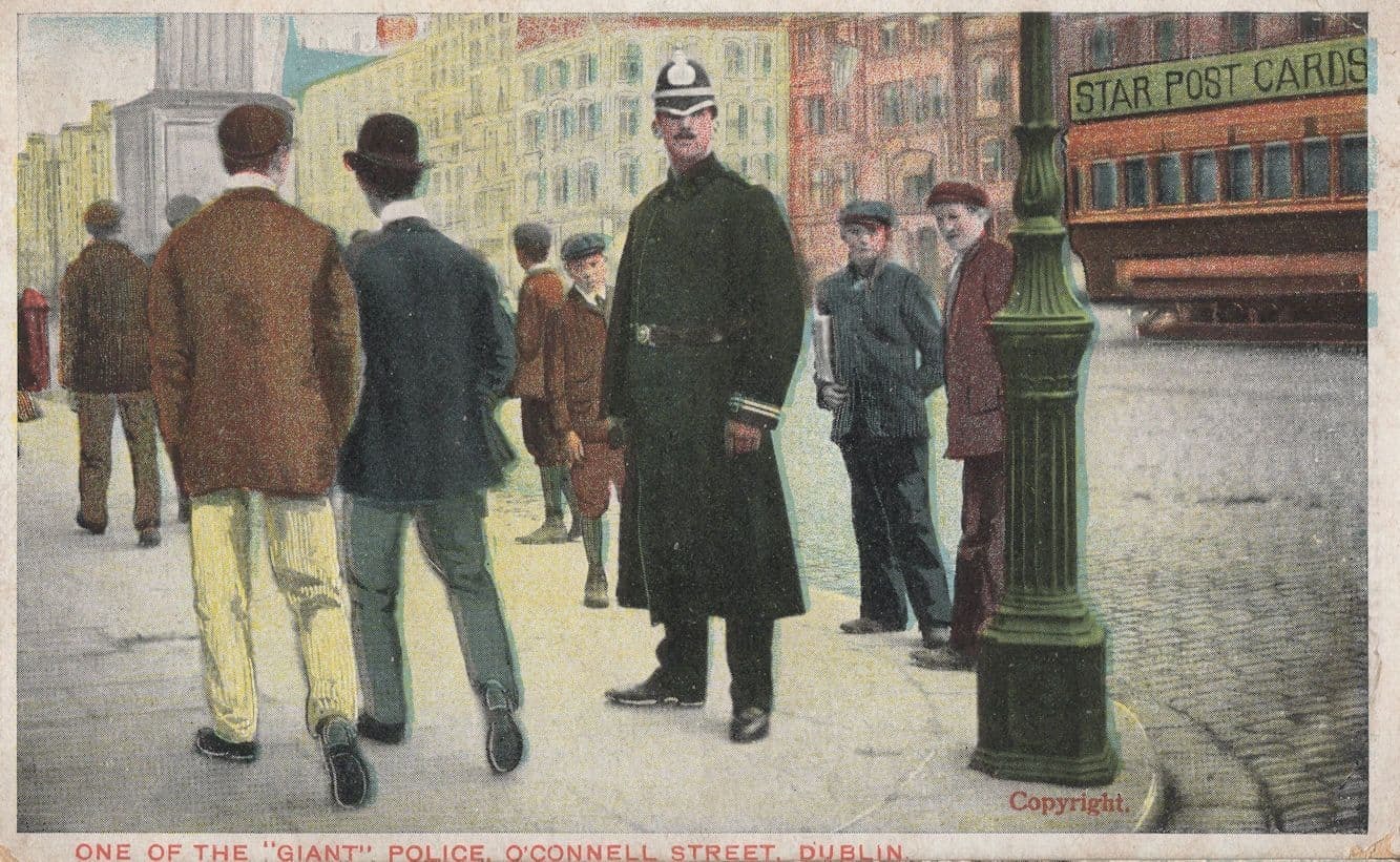 One Of The Giant Police O'Connell Street Dublin Old Rare Irish Postcard ...
