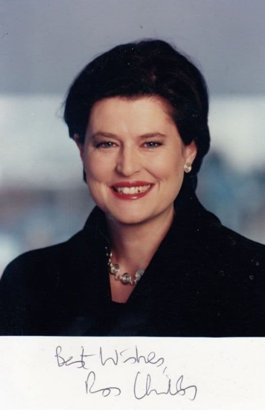 Shiulie Ghosh Al Jazeera Arabic TV Newsreader Hand Signed Photo ...