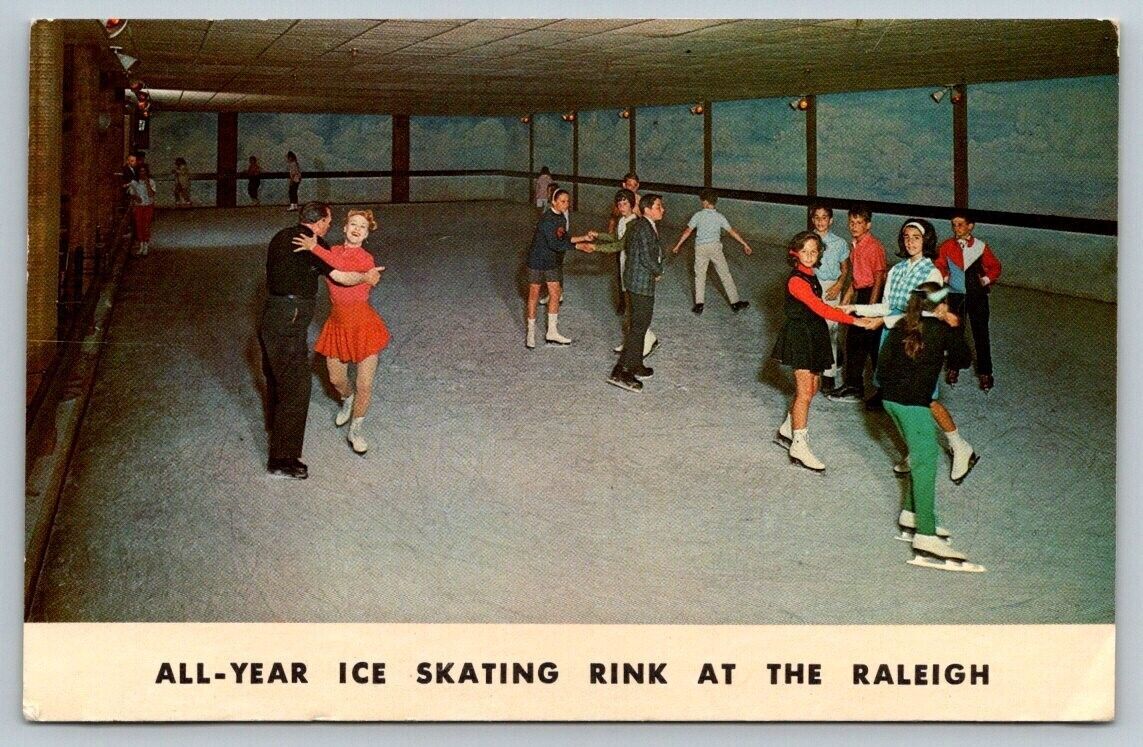 Ice Skating Rink Raleigh Resort South Fallsburg New York 1965 Postcard ...