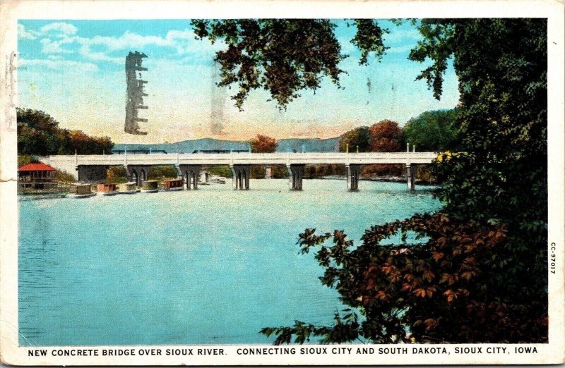 New Concrete Bridge Over Sioux River City South Dakota Iowa SD IA WB ...