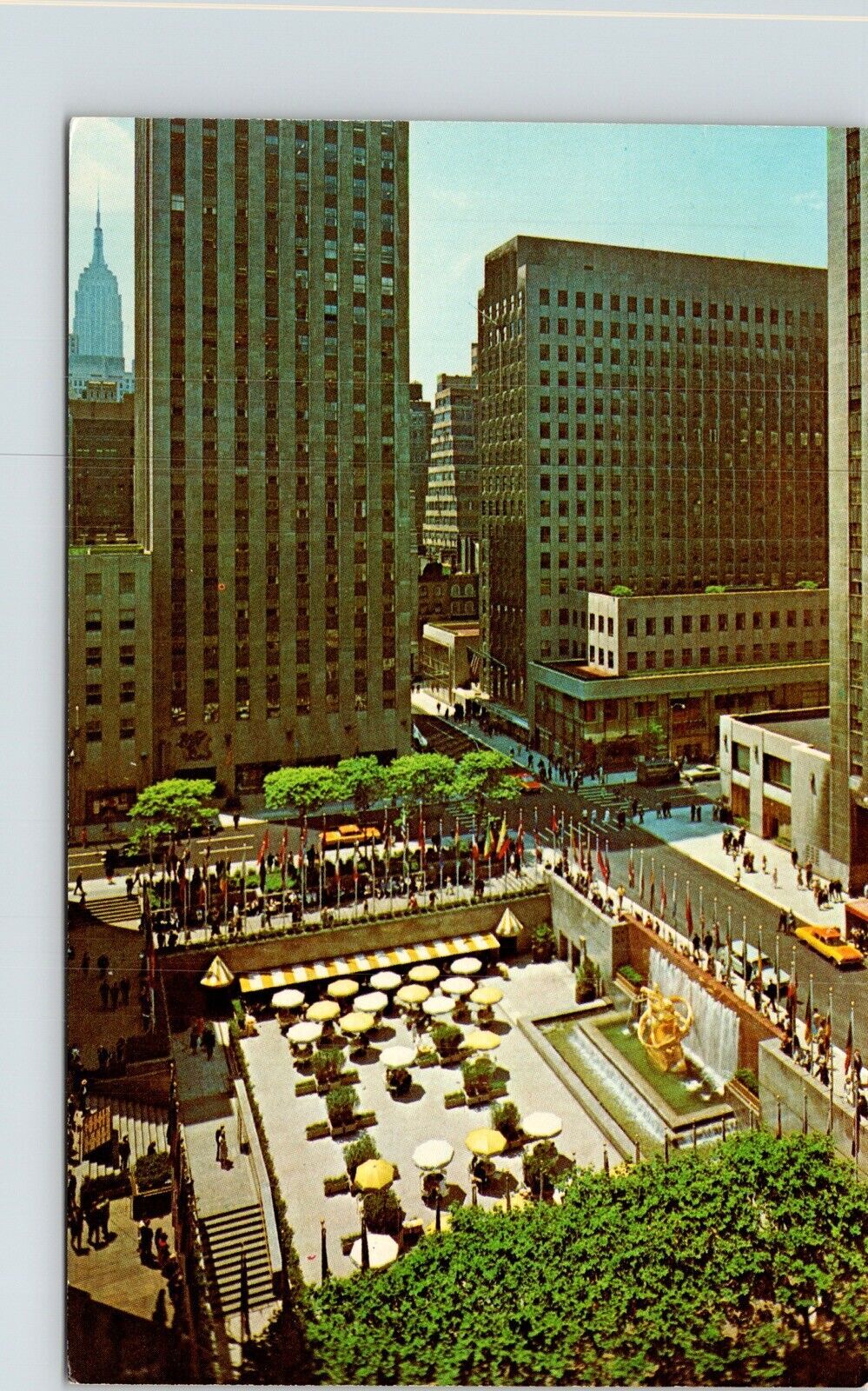 Plaza Rockefeller Center New York City Lower NYC NY Outdoor Dining ...